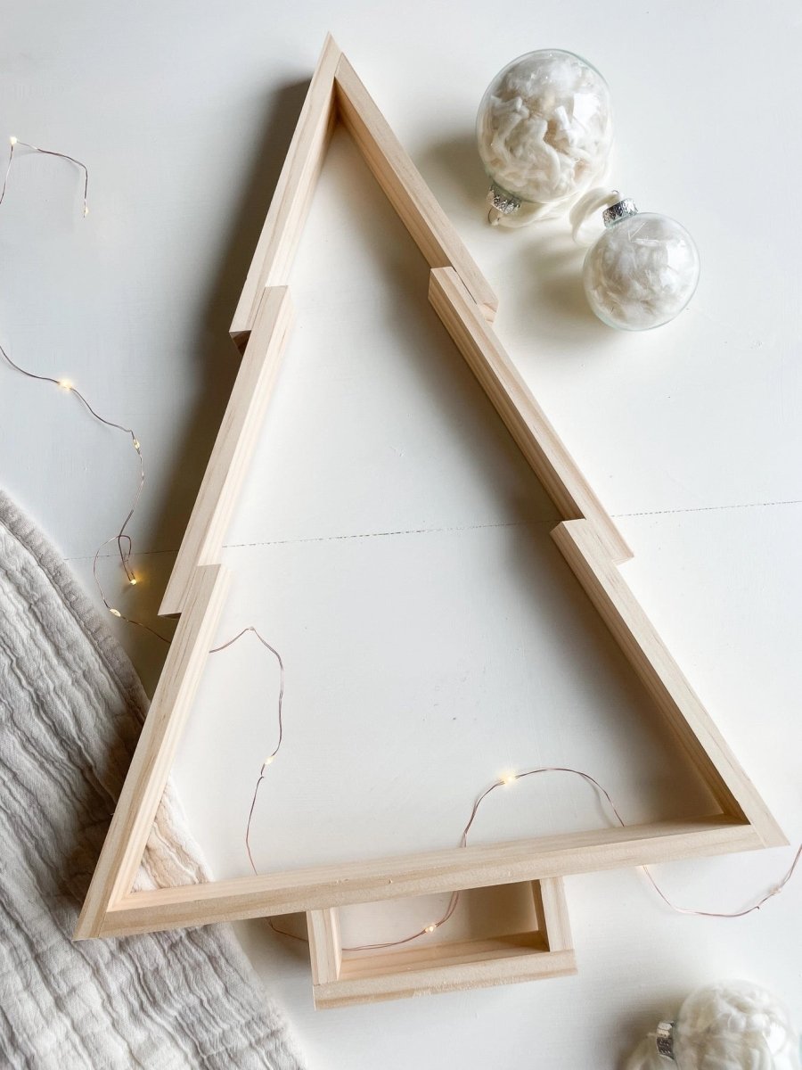 Scandi Wood Pine Tree – Fjord and Fable